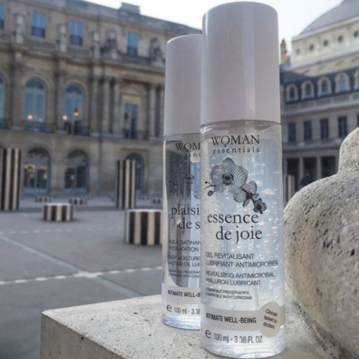 Home - Woman Essentials